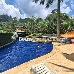 Chácara com piscina, lago e área gourmet LT0044